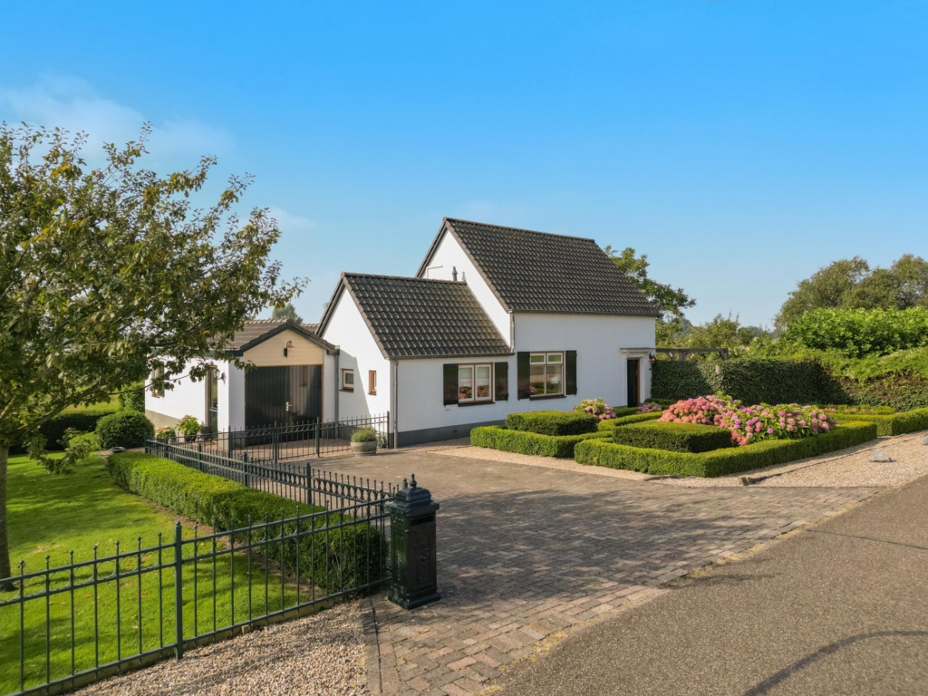 Molendijk 11 Alphen - Witte Makelaars